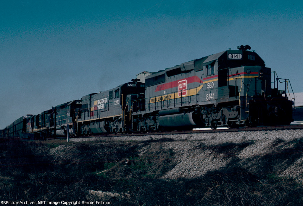Seaboard System SD40-2 #8141 leads a southbound freight